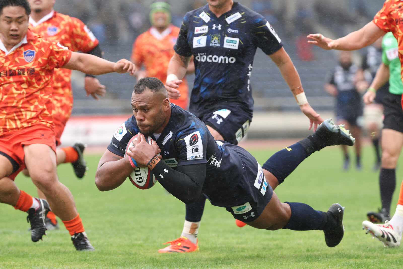 【入替戦】シャトルズの挑戦と重圧退け、浦安D-RocksがD1残留。新人・佐々木柚樹の目から涙溢れる | Just RUGBY | ジャストラグビー